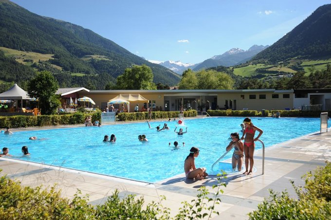 Camping Südtirol mit Freibad und Hallenbad - Camping Sägemühle